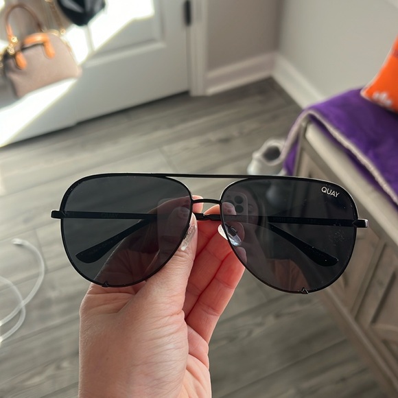 Quay Australia | Accessories | Quay Polarized High Key Aviators | Poshmark